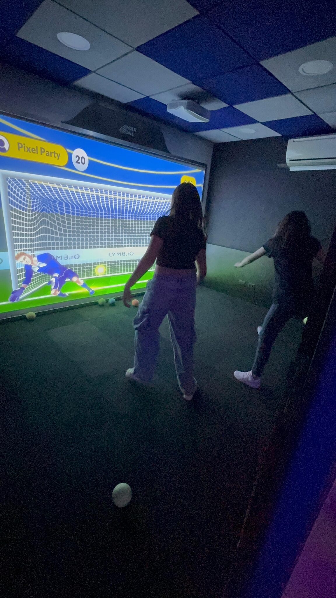 Arena Pixel inaugura na Vila Madalena com Jogos interativos
